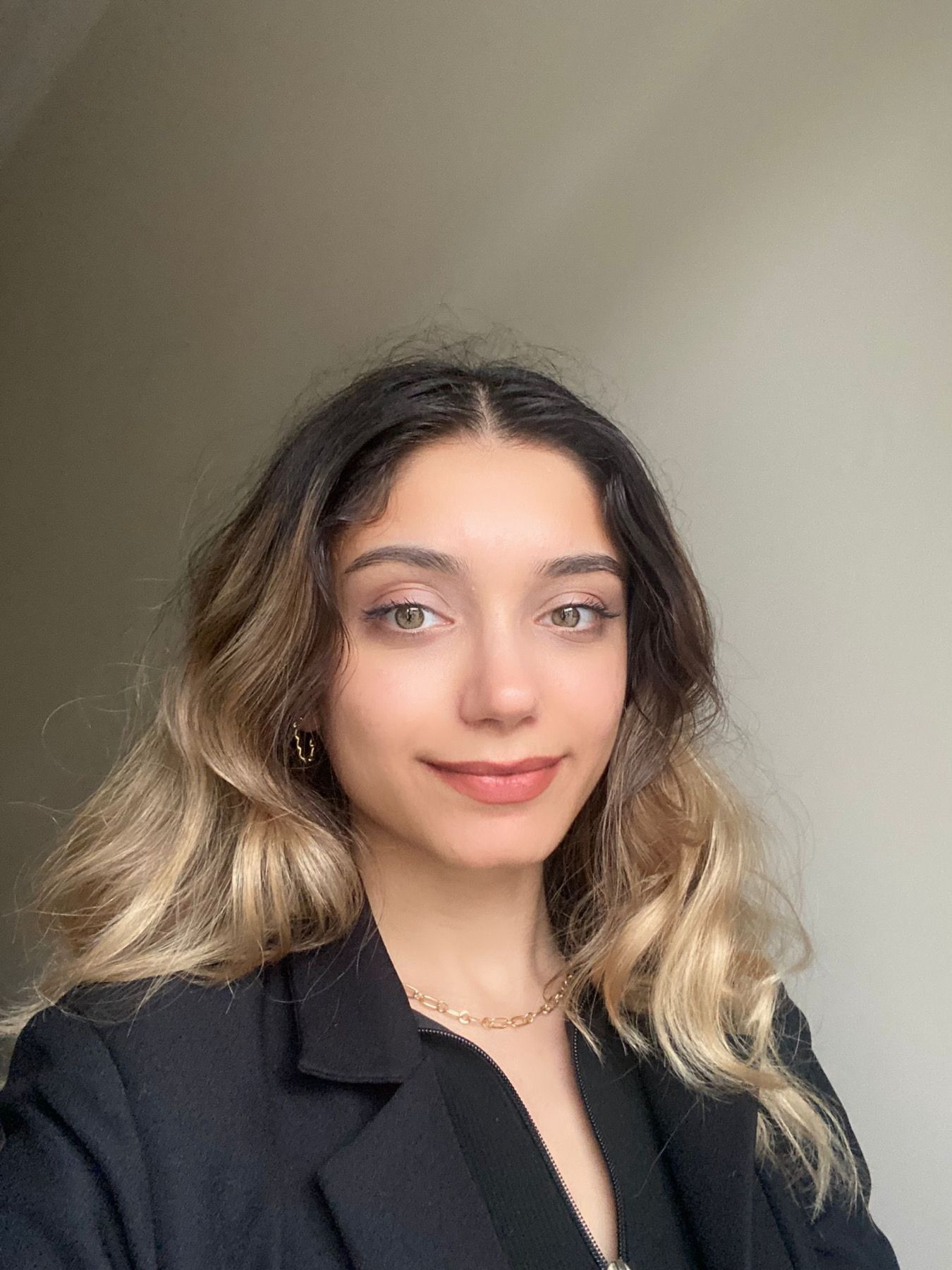 Berfin Öner - Zeynep Kızılgül